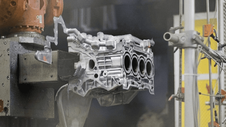 Die Cast Engine Block Production: Material, Process, & Applications ...